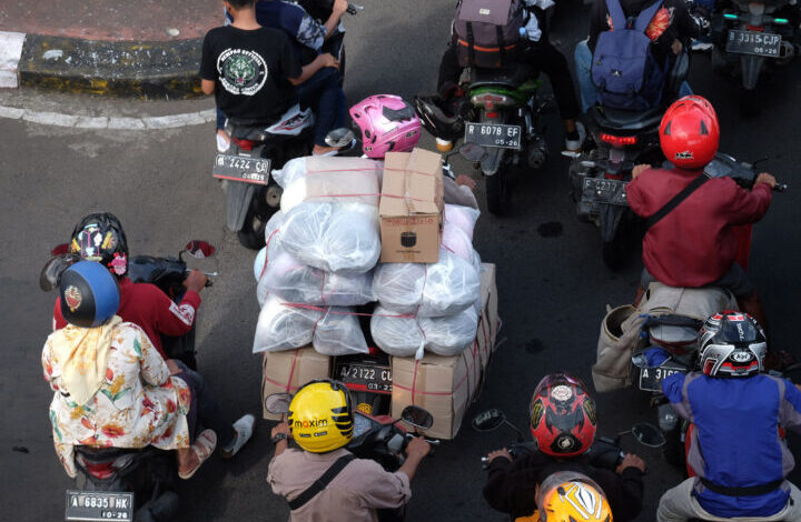 Bahayanya Roda Dua Muatan Berlebih