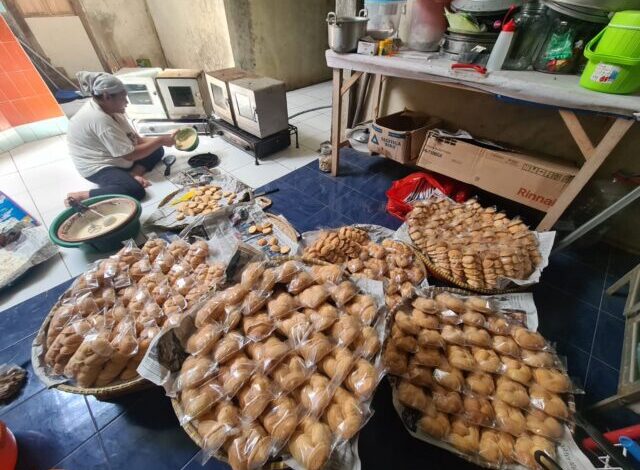 Mengenal Bolu Kuwuk Jadul di Kabupaten Serang, Panganan Tradisional ...